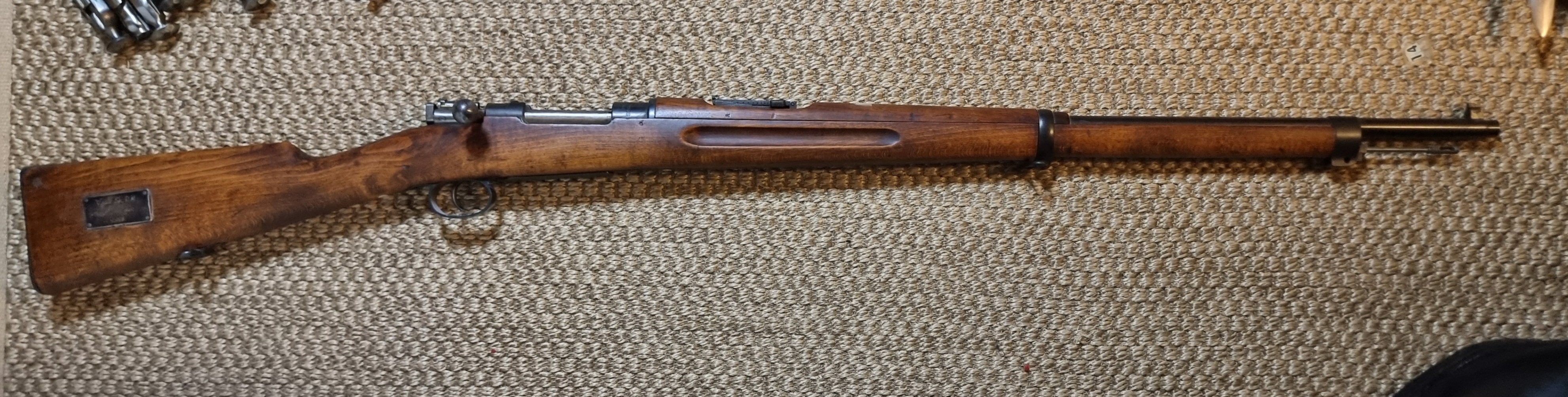 CARL GUSTAV MAUSER M1896 6,5X55 KÄYT KIV. - Asetalo