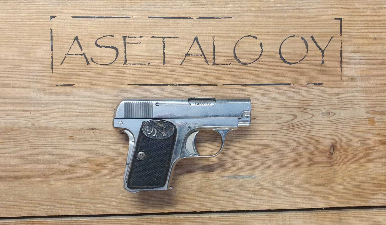 FN BROWNING M1906 6,35BR PISTOOLI, KÄYT - Asetalo